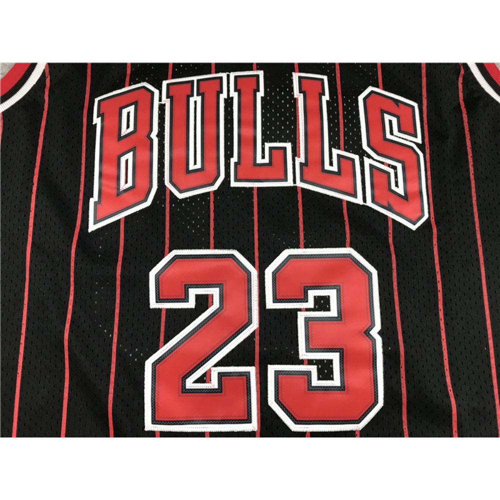 Chicago Bulls Michael JORDAN alternate Chicago Bulls vintage mez ...